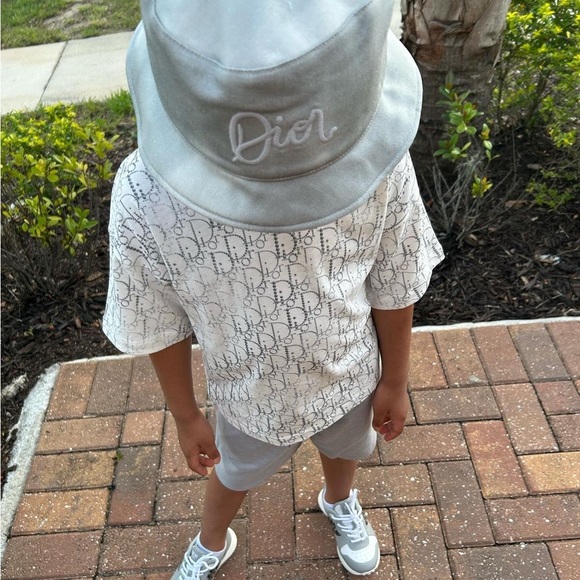 Dior | Shirts & Tops | 0 Authentic Gorgeous Christian Dior Logo Tshirt ...